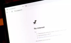 Causes of Internet Outages: From Nature to Tech - Tech Review Advisor