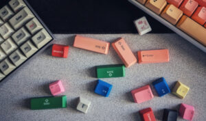 How to Clean Keycaps on Your Mechanical Keyboard - Tech Review Advisor