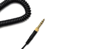 A Step-by-Step Guide to Cleaning Your Headphone Jack