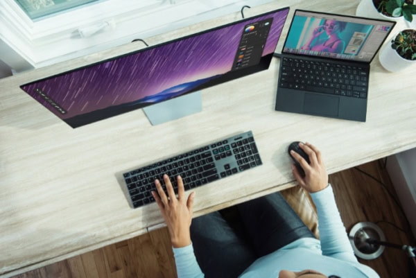 Laptop vs. Desktop: Comparing Portability and Performance