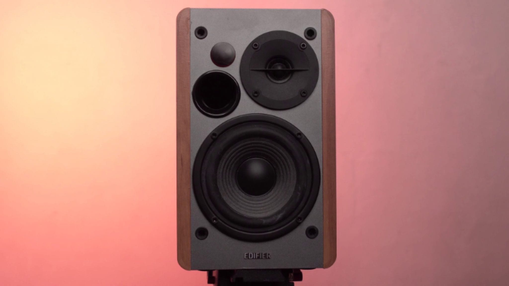 Edifier R1280T Review - Tech Review Advisor