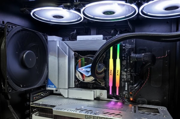 Prebuilt vs. Custom PC: Pros, Cons, and What to Expect