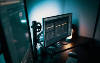 1920x1080 vs. 1600x900: Sharper or Smoother?