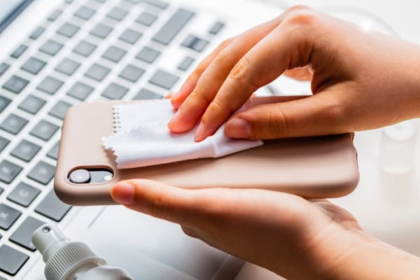 How to Clean Your Phone Case: Quick & Effective Tips