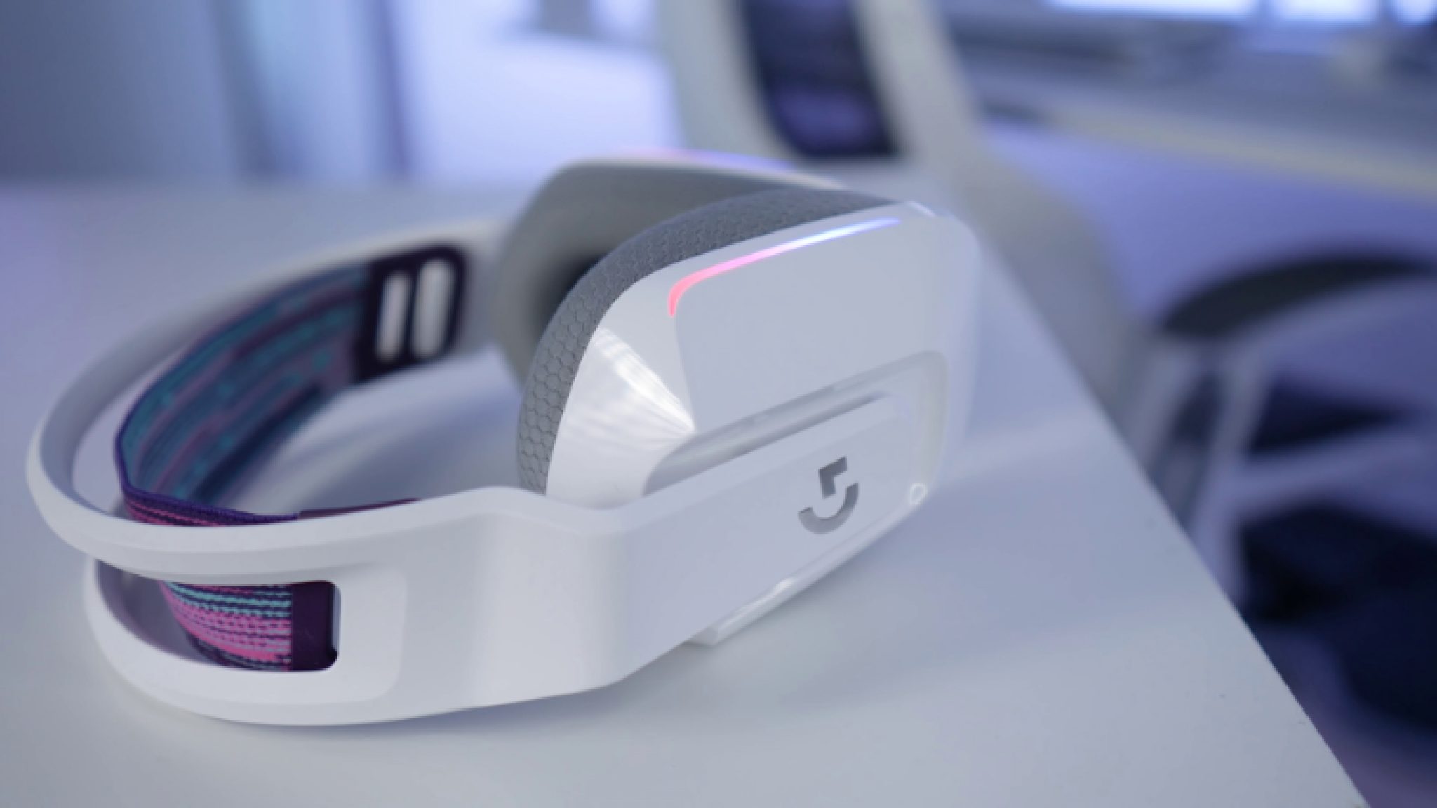 Logitech G733 Review - Tech Review Advisor