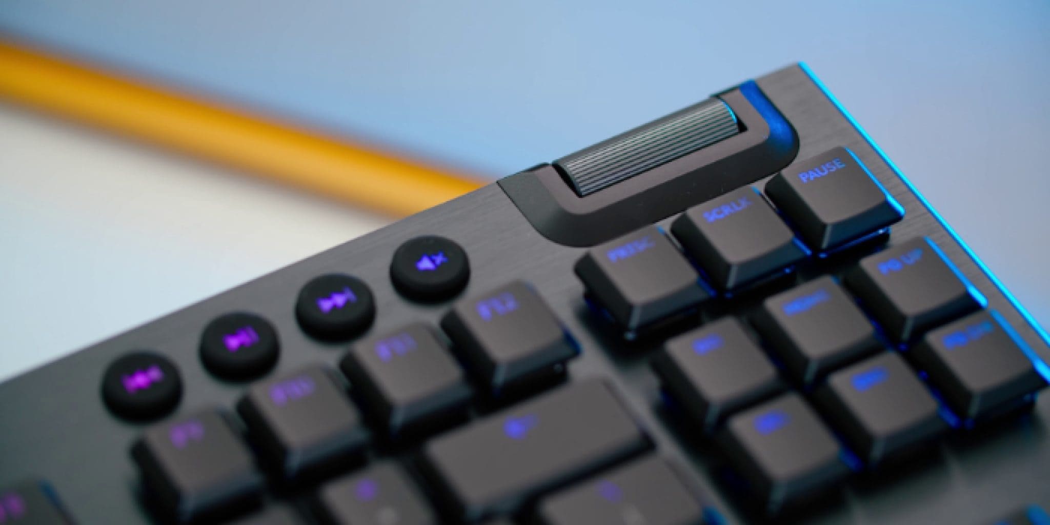 Logitech G915 TKL Review - Tech Review Advisor