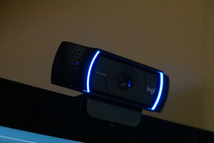 Webcam Vs Dslr Upgrade Your Visual Presence