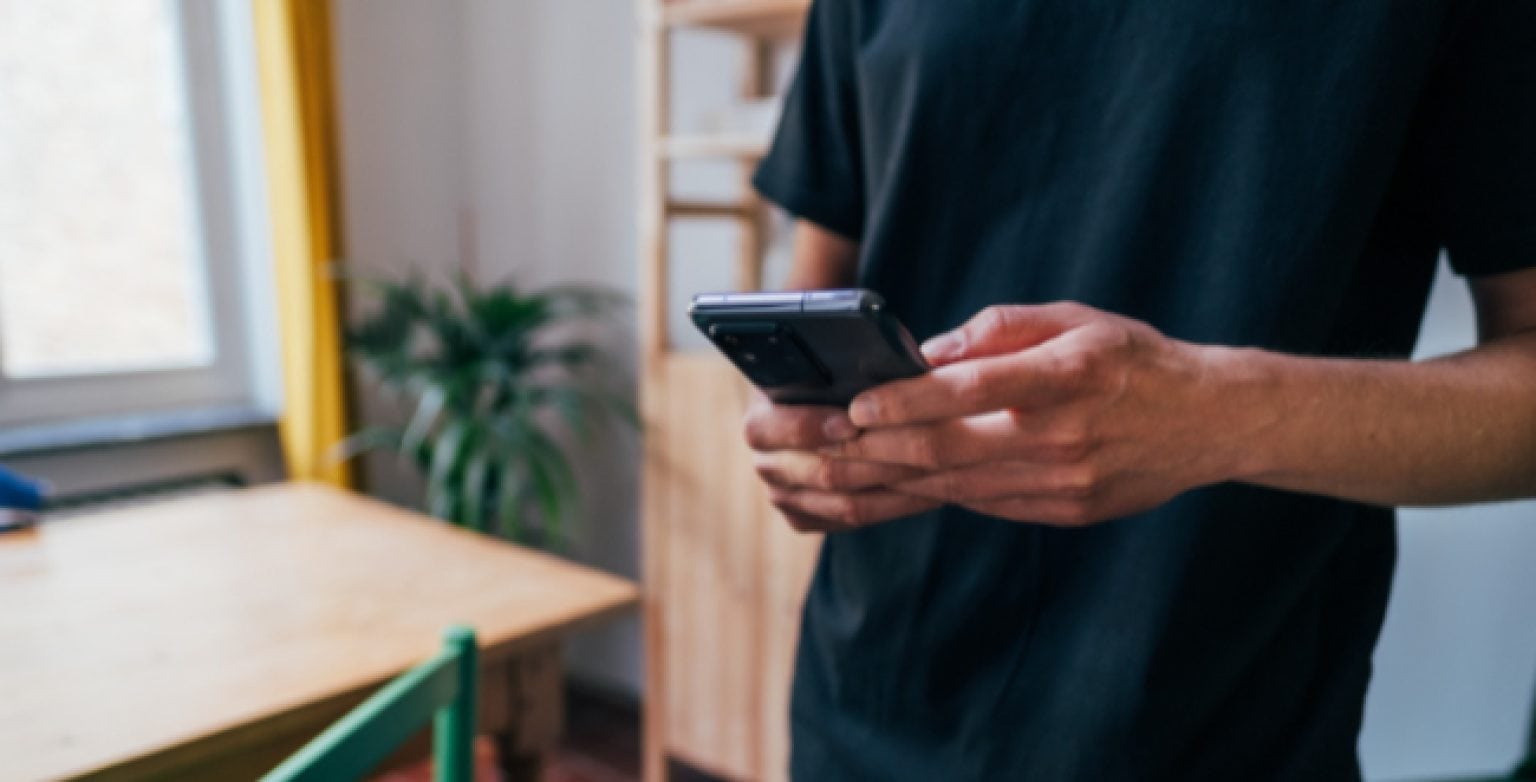 Prepaid vs. Postpaid: Which One Should You Choose?