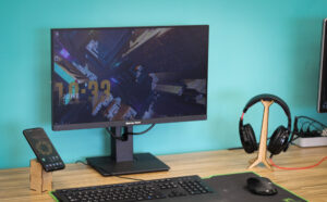 How to Fix Discoloration and Distortion on a Computer Screen