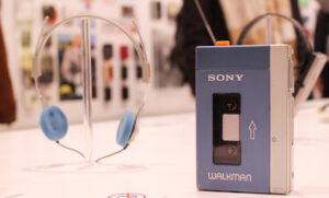 Discman vs. Walkman: The Evolution of Portable Music - Tech Review Advisor