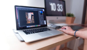 Mouse vs. Touchpad: Crafting Your Ideal Workspace