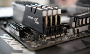 Dual Channel vs. Quad Channel: RAM Configurations Simplified