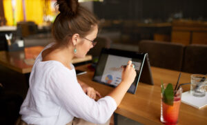 What Is a 2-in-1 Laptop? Blending Portability with Power - Tech Review ...