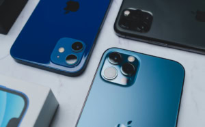 Pros and Cons of iPhone: Is It Worth the Money?