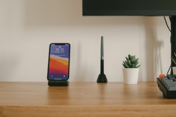 Wireless Charging vs. Wired: Which Is Better?